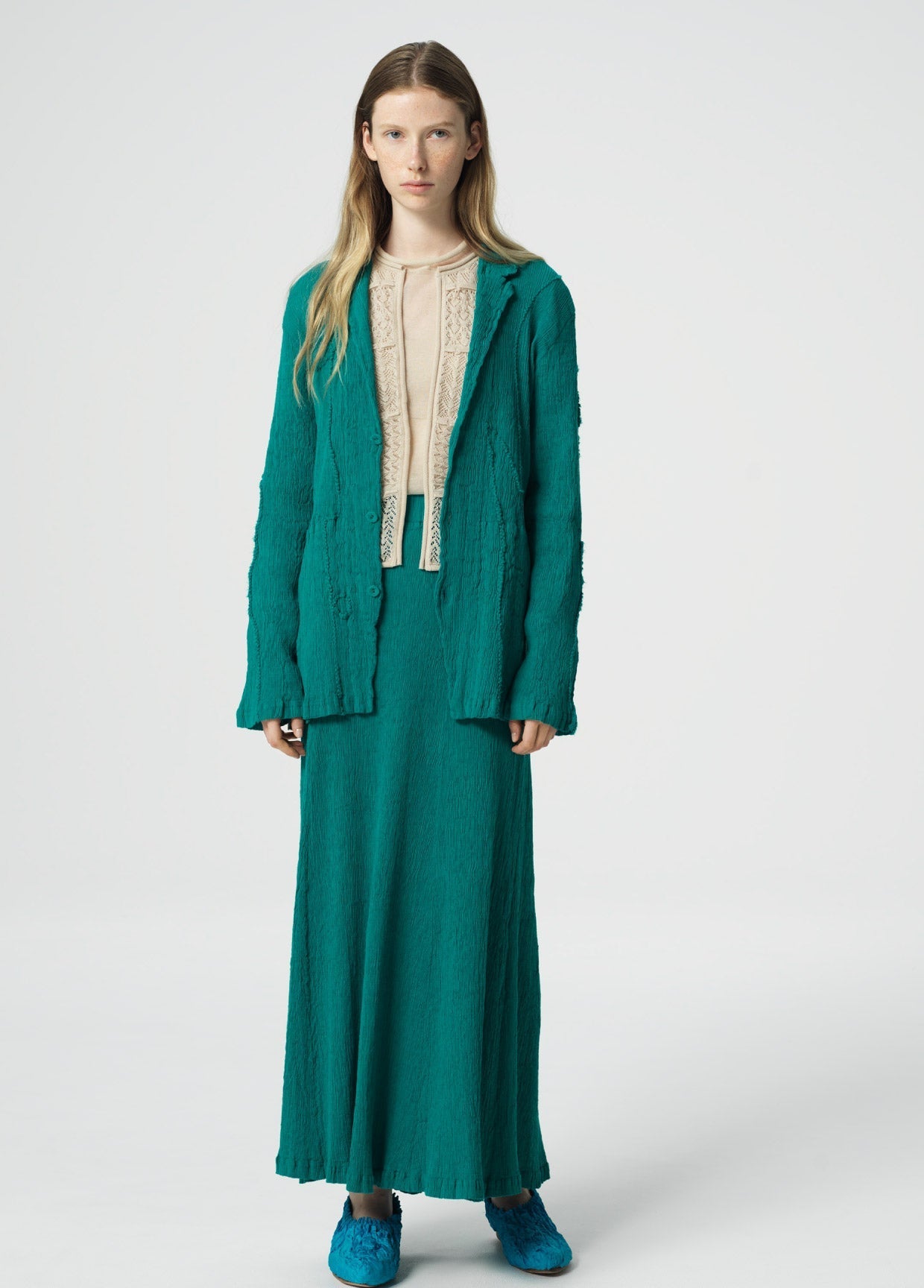 HaaT LOOK 13 – isseymiyake.com
