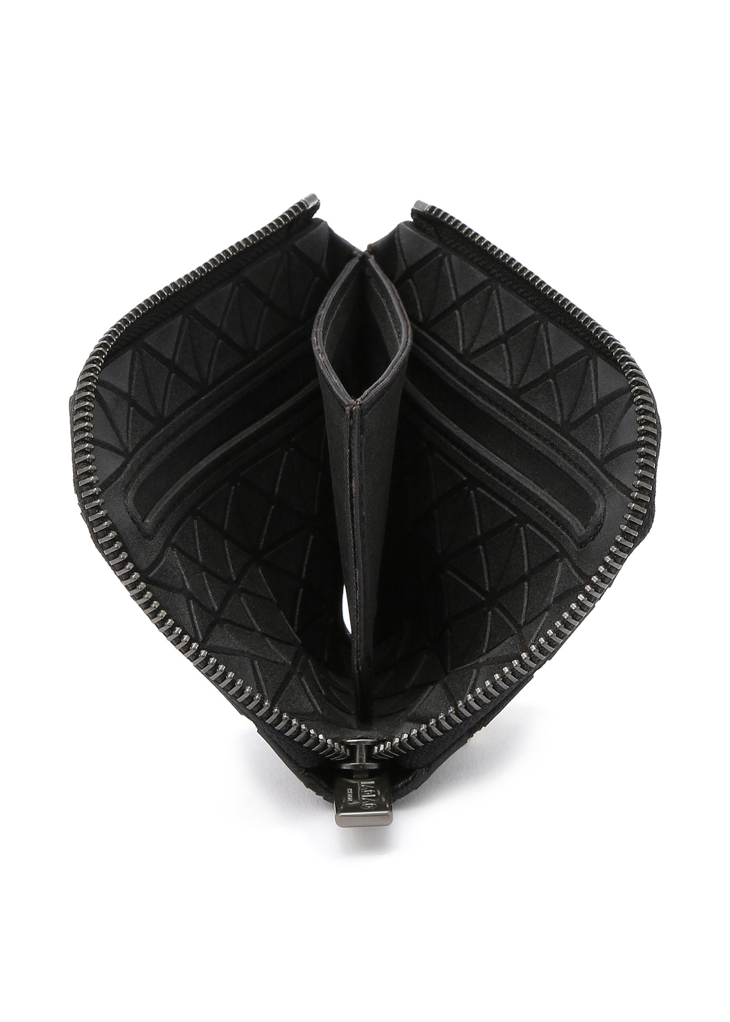 CLAM WALLET – isseymiyake.com